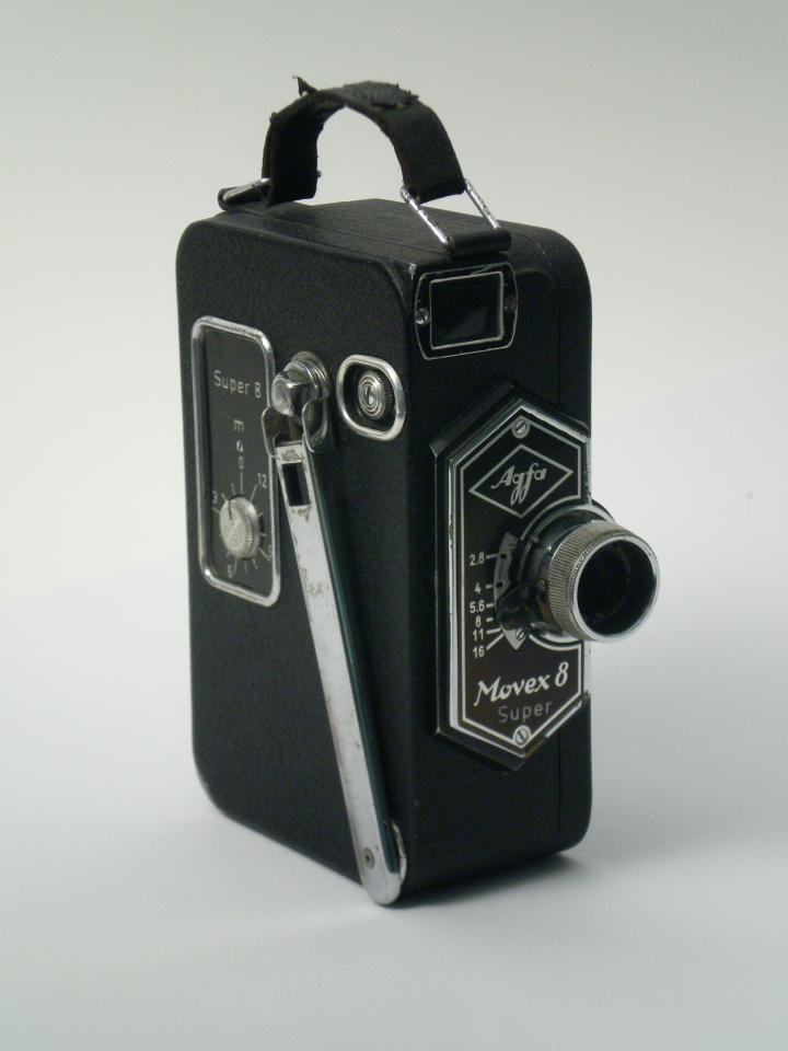 Schmalfilmkamera "Agfa Movex 8" :: Industrie- und Filmmuseum Wolfen ...